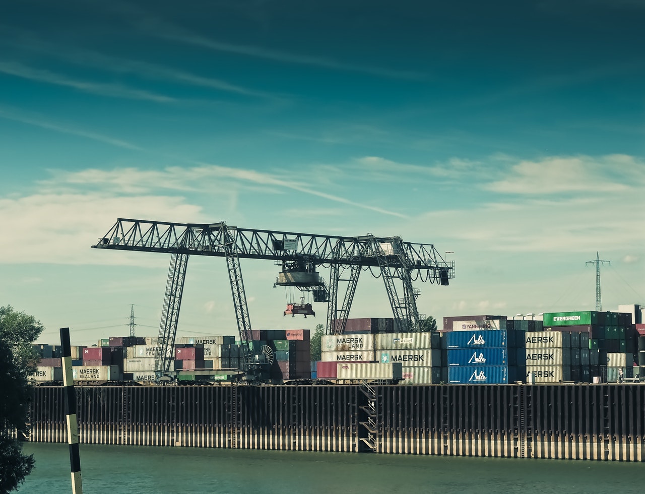 Container Freight Station (CFS) 2025 Guide | Trade Finance Global